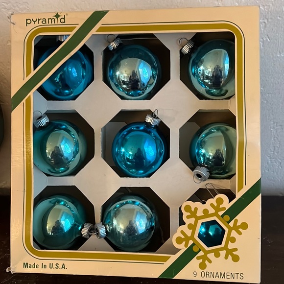 Shiny Brite | Holiday | Shiny Brite Vintage Ornaments | Poshmark